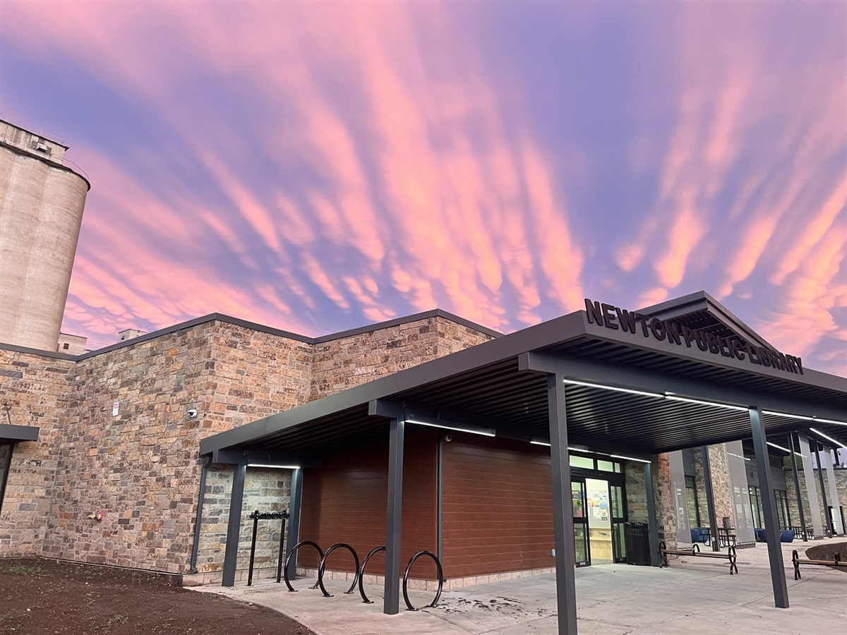 Gift Wrapping Party | Choose Newton, KS