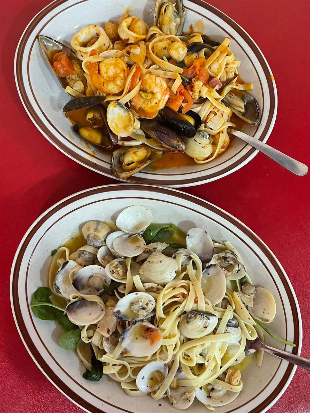 Genova Italian Restaurant | Choose Newton, KS